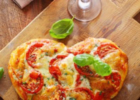 Receta Pizza con pollo y espárragos sencilla | Cocina rico